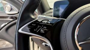Белый Мерседес S 580 2022 в Вильнюс, объемом двигателя 3.98 л и пробегом 36 тыс. км за 135900 €, фото 49 на AUTOMOTO.COM.LV