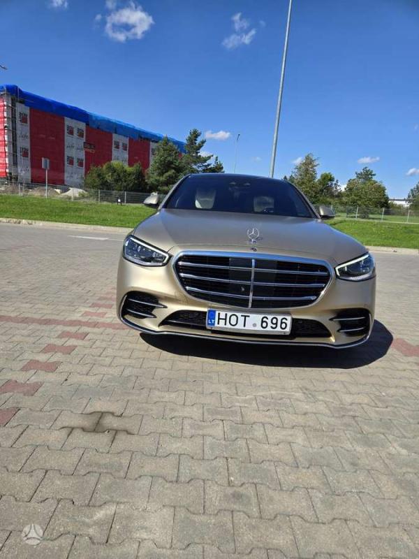 Dzeltens Mercedes-Benz S 580 2022 Klaipėda, ar dzinēja tilpumu 4.00 L un nobraukumu 75 tūkst. km par 134000 €, foto 3 vietnē AUTOMOTO.COM.LV