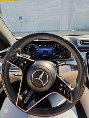 Dzeltens Mercedes-Benz S 580 2022 Klaipėda, ar dzinēja tilpumu 4.00 L un nobraukumu 75 tūkst. km par 134000 €, foto 27 vietnē AUTOMOTO.COM.LV