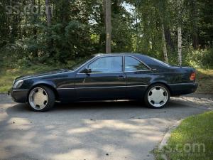 Black Mercedes-Benz s-600 1996 in Riga, with an engine capacity of 6.00 L and mileage of 187 thousand km for 26000 €, photo 9 on AUTOMOTO.COM.LV