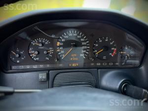 Black Mercedes-Benz s-600 1996 in Riga, with an engine capacity of 6.00 L and mileage of 187 thousand km for 26000 €, photo 13 on AUTOMOTO.COM.LV
