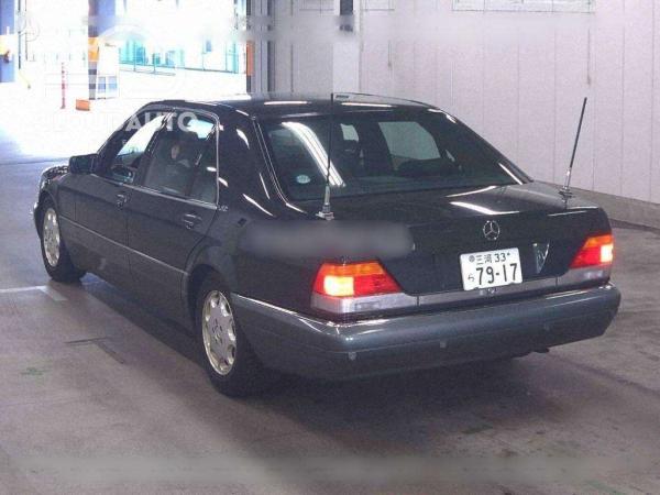 Black Mercedes-Benz s-600 1995 in Vilnius, with an engine capacity of 5.99 L and mileage of 81 thousand km for 19000 €, photo 4 on AUTOMOTO.COM.LV