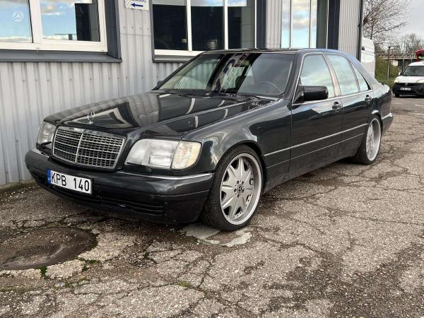Pelēks Mercedes-Benz s-600 1991 Klaipėda, ar dzinēja tilpumu 6.00 L un nobraukumu 126 tūkst. km par 14900 €, foto 1 vietnē AUTOMOTO.COM.LV