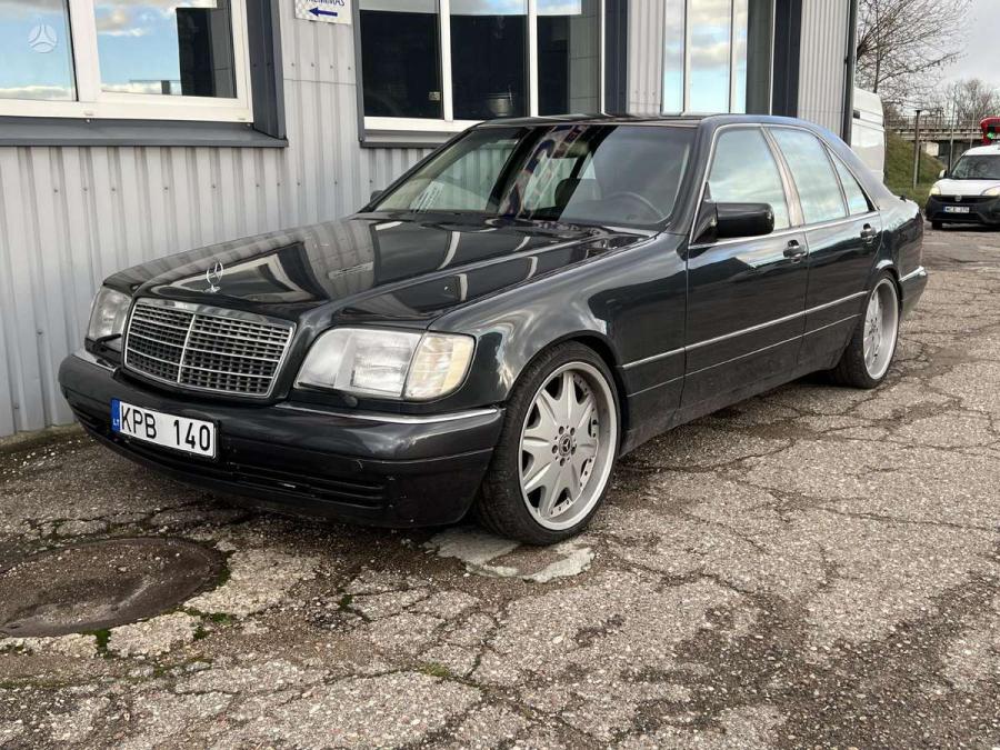 Pelēks Mercedes-Benz s-600 1991 Klaipėda, ar dzinēja tilpumu 6.00 L un nobraukumu 126 tūkst. km par 14900 €, foto 1 vietnē AUTOMOTO.COM.LV