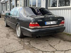 Pelēks Mercedes-Benz s-600 1991 Klaipėda, ar dzinēja tilpumu 6.00 L un nobraukumu 126 tūkst. km par 14900 €, foto 3 vietnē AUTOMOTO.COM.LV