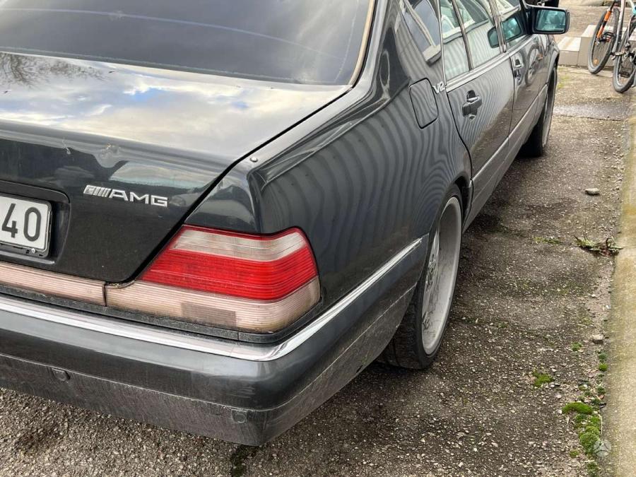 Pelēks Mercedes-Benz s-600 1991 Klaipėda, ar dzinēja tilpumu 6.00 L un nobraukumu 126 tūkst. km par 14900 €, foto 4 vietnē AUTOMOTO.COM.LV