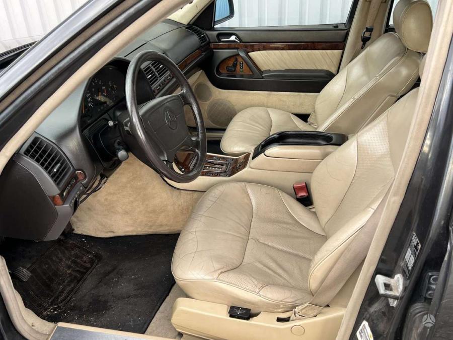 Pelēks Mercedes-Benz s-600 1991 Klaipėda, ar dzinēja tilpumu 6.00 L un nobraukumu 126 tūkst. km par 14900 €, foto 6 vietnē AUTOMOTO.COM.LV