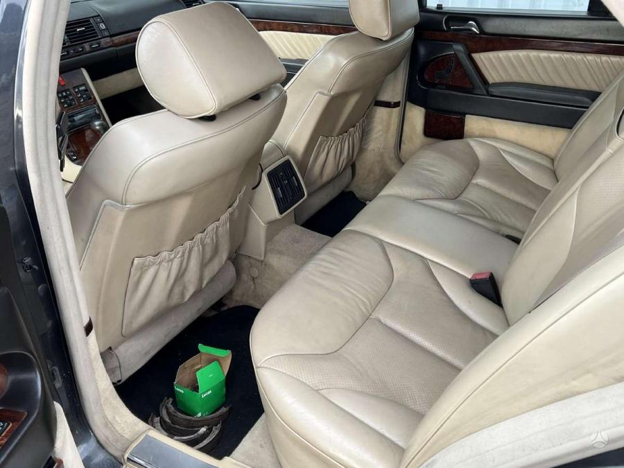Pelēks Mercedes-Benz s-600 1991 Klaipėda, ar dzinēja tilpumu 6.00 L un nobraukumu 126 tūkst. km par 14900 €, foto 8 vietnē AUTOMOTO.COM.LV