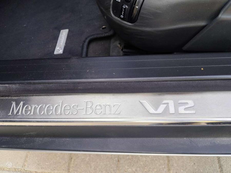 Pelēks Mercedes-Benz s-600 2001 Šauļi, ar dzinēja tilpumu 5.80 L un nobraukumu 200 tūkst. km par 6700 €, foto 1 vietnē AUTOMOTO.COM.LV