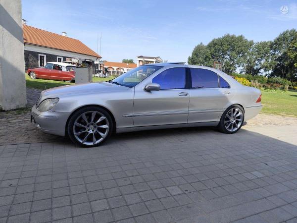 Pelēks Mercedes-Benz s-600 2001 Šauļi, ar dzinēja tilpumu 5.80 L un nobraukumu 200 tūkst. km par 6700 €, foto 4 vietnē AUTOMOTO.COM.LV