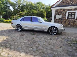 Pelēks Mercedes-Benz s-600 2001 Šauļi, ar dzinēja tilpumu 5.80 L un nobraukumu 200 tūkst. km par 6700 €, foto 7 vietnē AUTOMOTO.COM.LV