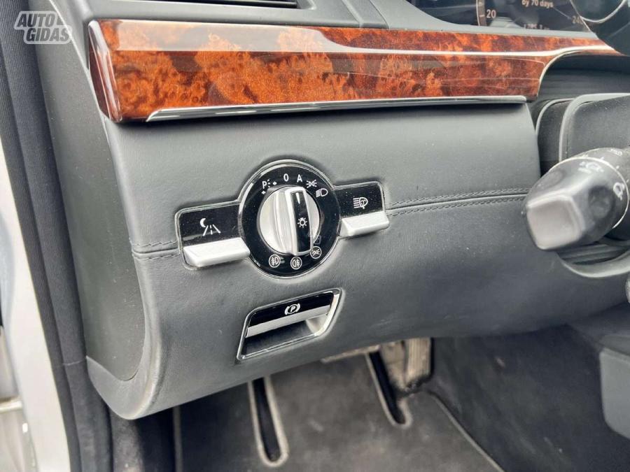 Pelēks Mercedes-Benz s-600 2006 Panevēža, ar dzinēja tilpumu 5.50 L un nobraukumu 266 tūkst. km par 8999 €, foto 19 vietnē AUTOMOTO.COM.LV