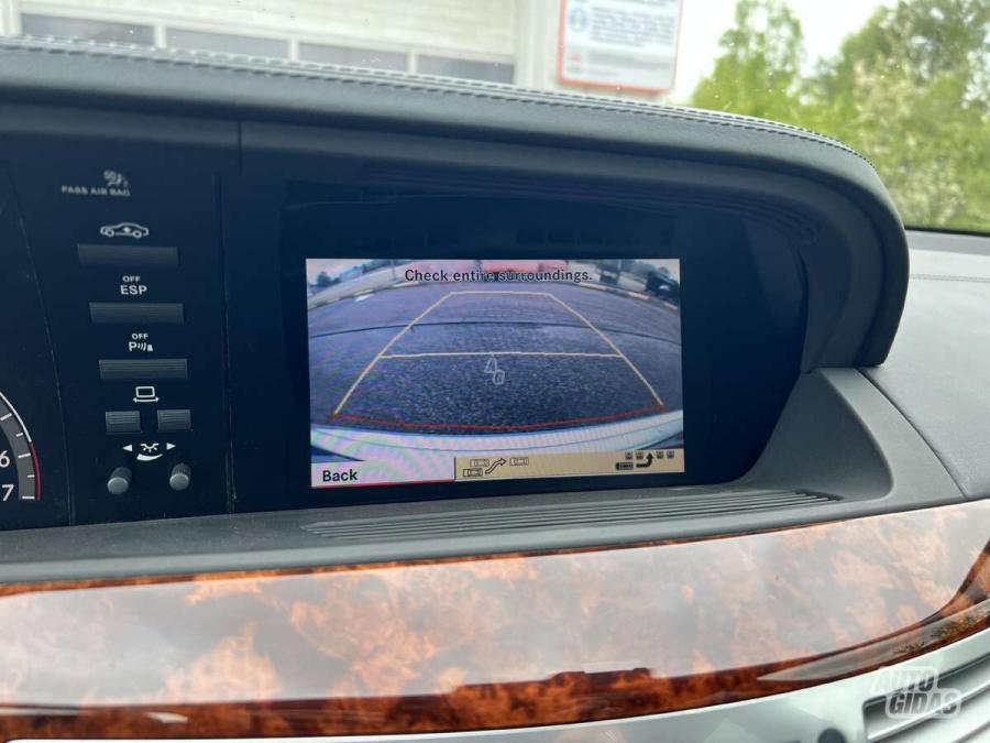 Pelēks Mercedes-Benz s-600 2006 Panevēža, ar dzinēja tilpumu 5.50 L un nobraukumu 266 tūkst. km par 8999 €, foto 25 vietnē AUTOMOTO.COM.LV