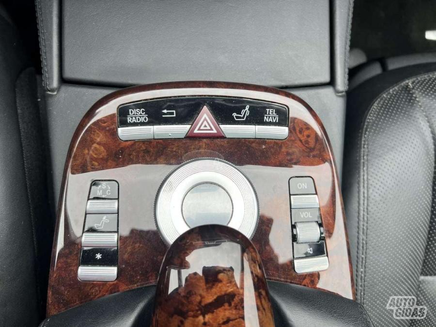 Pelēks Mercedes-Benz s-600 2006 Panevēža, ar dzinēja tilpumu 5.50 L un nobraukumu 266 tūkst. km par 8999 €, foto 29 vietnē AUTOMOTO.COM.LV