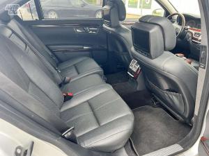 Pelēks Mercedes-Benz s-600 2006 Panevēža, ar dzinēja tilpumu 5.50 L un nobraukumu 266 tūkst. km par 8999 €, foto 32 vietnē AUTOMOTO.COM.LV