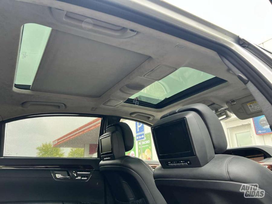 Pelēks Mercedes-Benz s-600 2006 Panevēža, ar dzinēja tilpumu 5.50 L un nobraukumu 266 tūkst. km par 8999 €, foto 36 vietnē AUTOMOTO.COM.LV