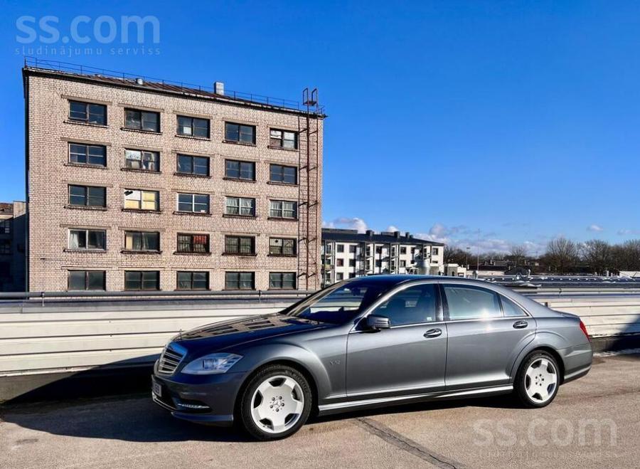 Grey Mercedes-Benz s-600 2006 in Riga, with an engine capacity of 5.50 L and mileage of 140 thousand km for 17500 €, photo 8 on AUTOMOTO.COM.LV