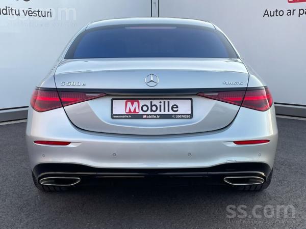 Grey Mercedes-Benz s-600 2022 in Riga, with an engine capacity of 3.00 L and mileage of 108 thousand km for 78800 €, photo 6 on AUTOMOTO.COM.LV