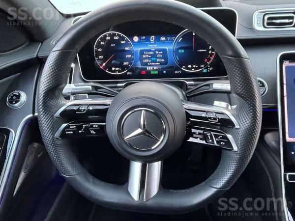 Grey Mercedes-Benz s-600 2022 in Riga, with an engine capacity of 3.00 L and mileage of 108 thousand km for 78800 €, photo 11 on AUTOMOTO.COM.LV