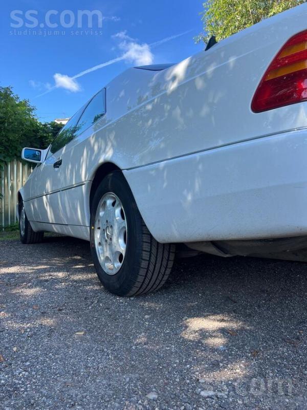 Balts Mercedes-Benz s-600 1994 Rīga, ar dzinēja tilpumu 6.00 L un nobraukumu 132 tūkst. km par 17000 €, foto 4 vietnē AUTOMOTO.COM.LV