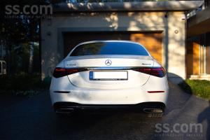 Balts Mercedes-Benz s-600 2022 Rīga, ar dzinēja tilpumu 4.00 L un nobraukumu 29 tūkst. km par 91900 €, foto 3 vietnē AUTOMOTO.COM.LV