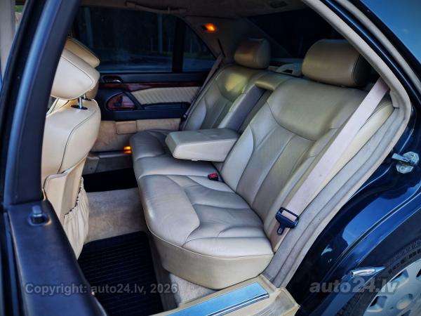 Black Mercedes-Benz S-Class 1991 in Tallinn, with an engine capacity of 3.20 L and mileage of 330 thousand km for 11000 €, photo 9 on AUTOMOTO.COM.LV