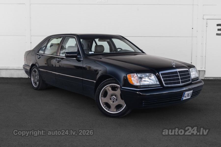 Melns Mercedes-Benz S-Class 1997 Tallina, ar dzinēja tilpumu 5.00 L un nobraukumu 203 tūkst. km par 24999 €, foto 4 vietnē AUTOMOTO.COM.LV