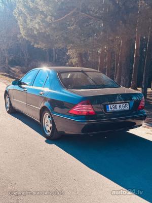 Melns Mercedes-Benz S-Class 2003 Viljandi, ar dzinēja tilpumu 3.70 L un nobraukumu 240 tūkst. km par 5000 €, foto 4 vietnē AUTOMOTO.COM.LV