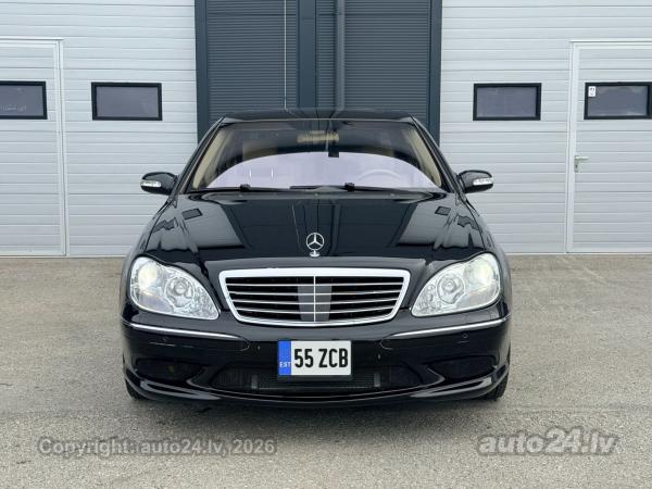 Black Mercedes-Benz S-Class 2004 in Tartu, with an engine capacity of 5.40 L and mileage of 259 thousand km for 15500 €, photo 2 on AUTOMOTO.COM.LV