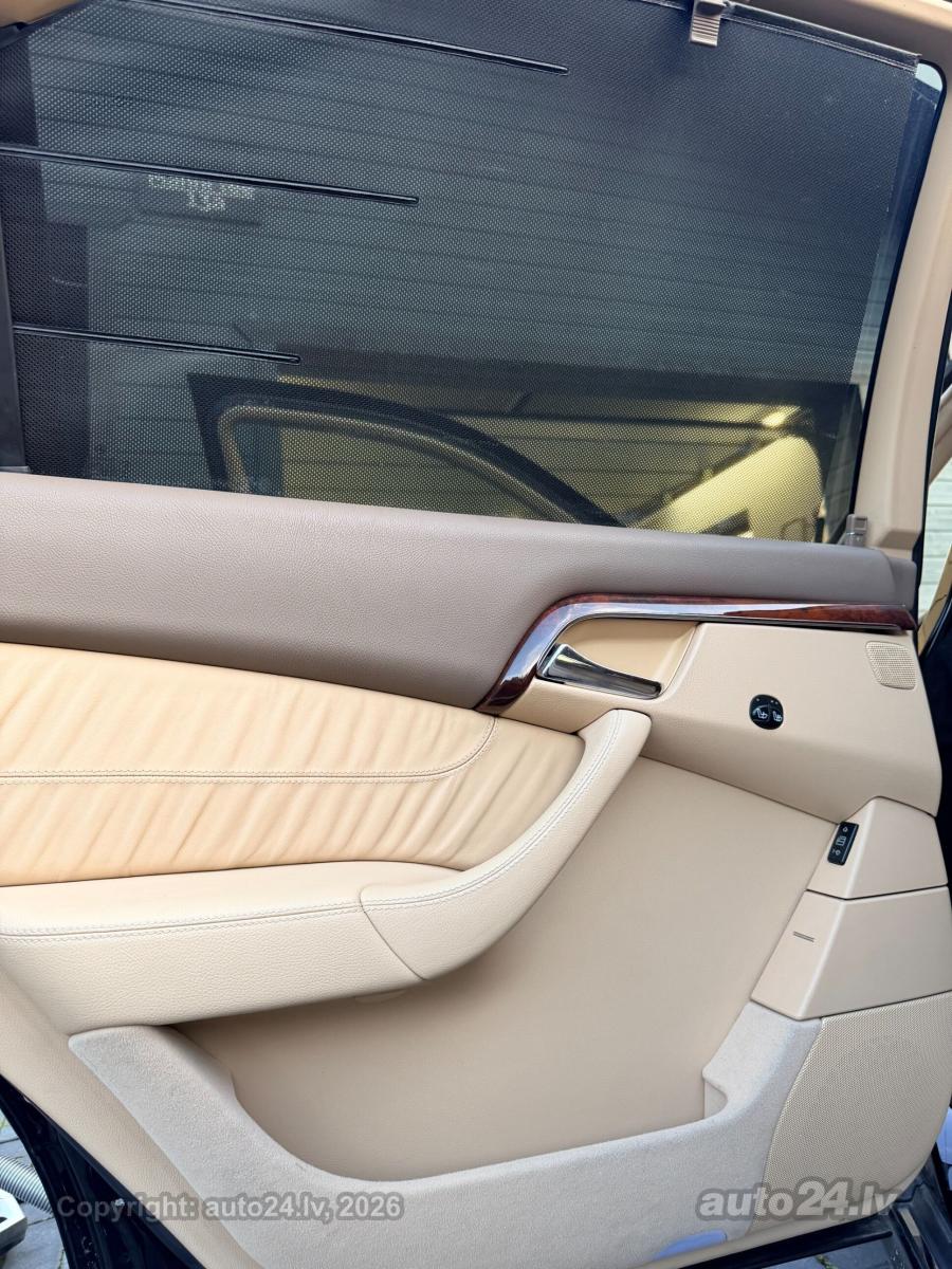Черный Мерседес С Класс 2004 в Тарту, объемом двигателя 5.40 л и пробегом 259 тыс. км за 15500 €, фото 20 на AUTOMOTO.COM.LV
