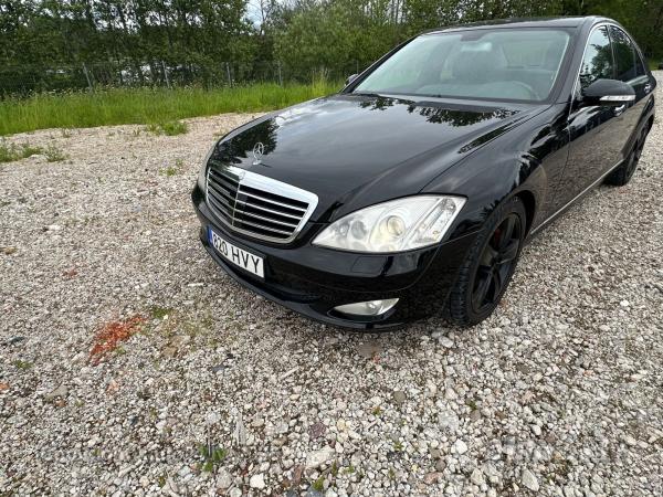 Melns Mercedes-Benz S-Class 2006 Valga, ar dzinēja tilpumu 3.00 L un nobraukumu 0 tūkst. km par 3500 €, foto 1 vietnē AUTOMOTO.COM.LV