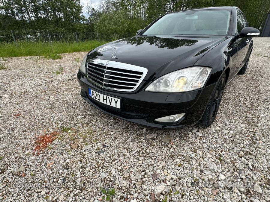 Melns Mercedes-Benz S-Class 2006 Valga, ar dzinēja tilpumu 3.00 L un nobraukumu 0 tūkst. km par 3500 €, foto 18 vietnē AUTOMOTO.COM.LV