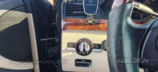 Melns Mercedes-Benz S-Class 2007 Tallina, ar dzinēja tilpumu 5.50 L un nobraukumu 306 tūkst. km par 7500 €, foto 6 vietnē AUTOMOTO.COM.LV