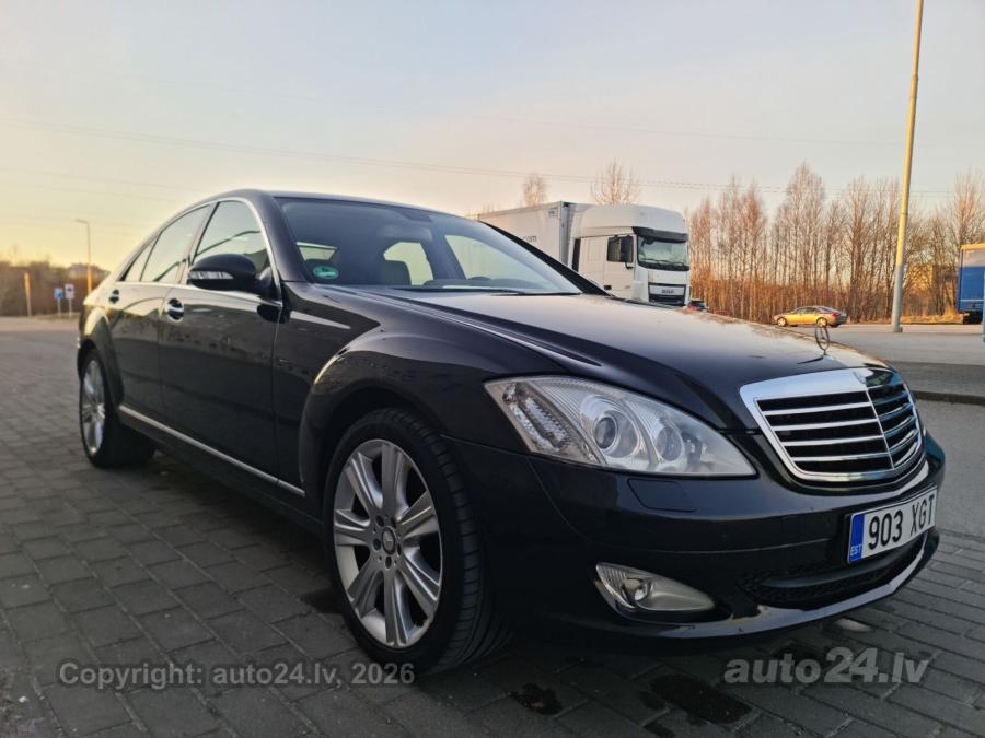 Black Mercedes-Benz S-Class 2008 in Tallinn, with an engine capacity of 3.00 L and mileage of 306 thousand km for 6300 €, photo 5 on AUTOMOTO.COM.LV