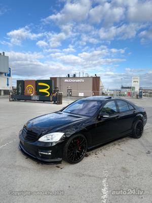 Melns Mercedes-Benz S-Class 2008 Tallina, ar dzinēja tilpumu 4.00 L un nobraukumu 365 tūkst. km par 14999 €, foto  vietnē AUTOMOTO.COM.LV