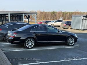 Melns Mercedes-Benz S-Class 2008 Tallina, ar dzinēja tilpumu 3.00 L un nobraukumu 411 tūkst. km par 10912 €, foto 9 vietnē AUTOMOTO.COM.LV