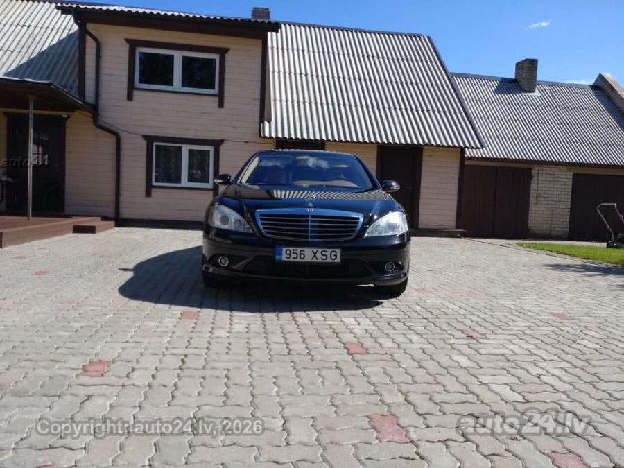Черный Мерседес С Класс 2008 в Таллин, объемом двигателя 4.00 л и пробегом 328 тыс. км за 12000 €, фото 8 на AUTOMOTO.COM.LV