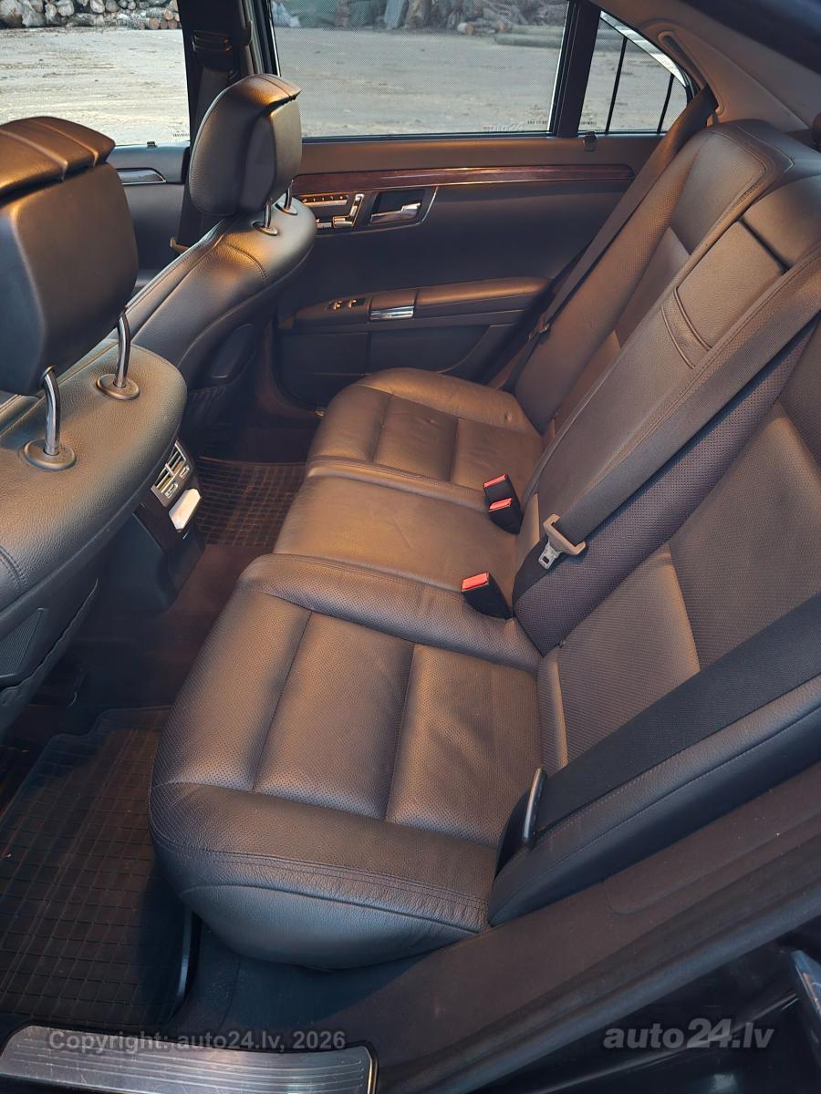 Black Mercedes-Benz S-Class 2009 in Tallinn, with an engine capacity of 5.50 L and mileage of 406 thousand km for 11500 €, photo 43 on AUTOMOTO.COM.LV