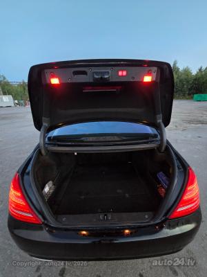 Black Mercedes-Benz S-Class 2009 in Tallinn, with an engine capacity of 5.50 L and mileage of 406 thousand km for 11500 €, photo 49 on AUTOMOTO.COM.LV