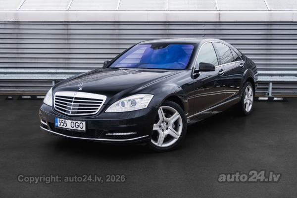 Black Mercedes-Benz S-Class 2009 in Tallinn, with an engine capacity of 4.70 L and mileage of 281 thousand km for 12500 €, photo 4 on AUTOMOTO.COM.LV