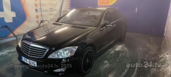 Mercedes-Benz S-Class 2009 Tallina vietnē Melns Mercedes-Benz S-Class 2009 Tallina, ar dzinēja tilpumu 3.00 L un nobraukumu 385 tūkst. km par 6500 €, foto 6 vietnē AUTOMOTO.COM.LV
