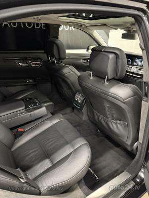 Melns Mercedes-Benz S-Class 2010 Tallina, ar dzinēja tilpumu 6.20 L un nobraukumu 158 tūkst. km par 20995 €, foto 17 vietnē AUTOMOTO.COM.LV