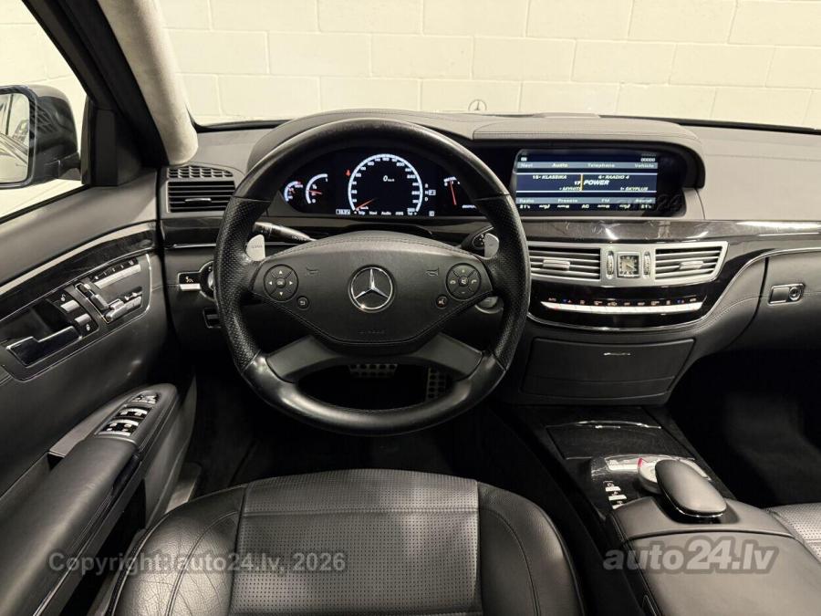 Melns Mercedes-Benz S-Class 2010 Tallina, ar dzinēja tilpumu 6.20 L un nobraukumu 158 tūkst. km par 20995 €, foto 23 vietnē AUTOMOTO.COM.LV