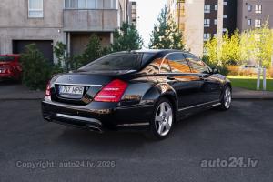 Melns Mercedes-Benz S-Class 2010 Tallina, ar dzinēja tilpumu 3.00 L un nobraukumu 394 tūkst. km par 7770 €, foto 5 vietnē AUTOMOTO.COM.LV