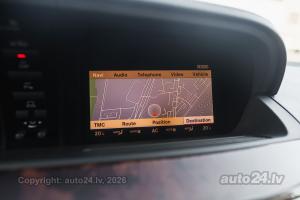 Melns Mercedes-Benz S-Class 2010 Tallina, ar dzinēja tilpumu 3.00 L un nobraukumu 394 tūkst. km par 7770 €, foto 27 vietnē AUTOMOTO.COM.LV