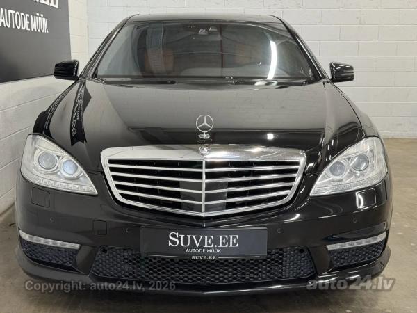 Black Mercedes-Benz S-Class 2010 in Tallinn, with an engine capacity of 5.50 L and mileage of 161 thousand km for 19995 €, photo 3 on AUTOMOTO.COM.LV