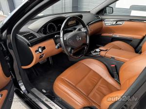 Black Mercedes-Benz S-Class 2010 in Tallinn, with an engine capacity of 5.50 L and mileage of 161 thousand km for 19995 €, photo 9 on AUTOMOTO.COM.LV