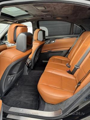 Black Mercedes-Benz S-Class 2010 in Tallinn, with an engine capacity of 5.50 L and mileage of 161 thousand km for 19995 €, photo 11 on AUTOMOTO.COM.LV