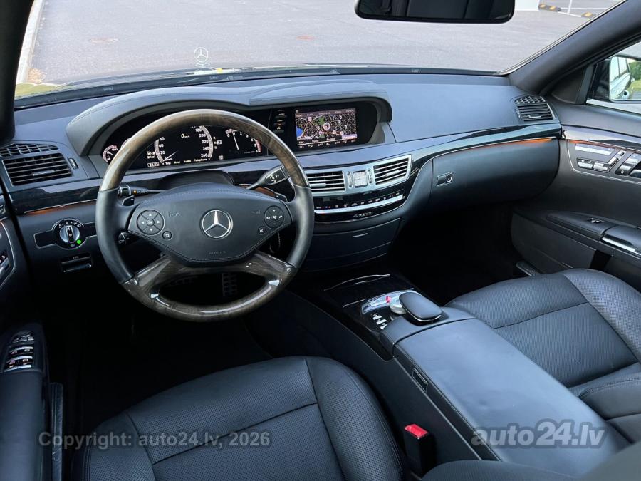 Melns Mercedes-Benz S-Class 2010 Tallina, ar dzinēja tilpumu 3.00 L un nobraukumu 300 tūkst. km par 13500 €, foto 6 vietnē AUTOMOTO.COM.LV