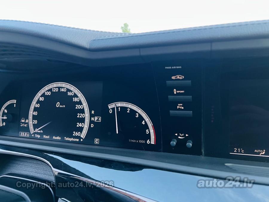 Melns Mercedes-Benz S-Class 2010 Tallina, ar dzinēja tilpumu 3.00 L un nobraukumu 300 tūkst. km par 13500 €, foto 14 vietnē AUTOMOTO.COM.LV